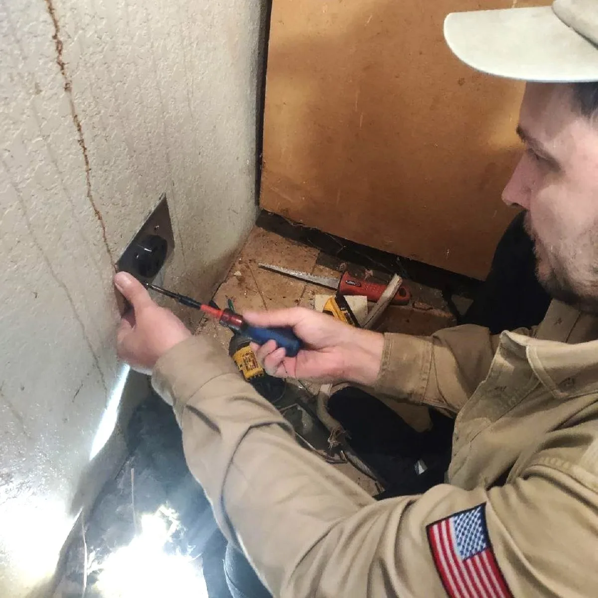 Installation of an Electrical Outlet for a Kitchen Stove - Fuse HVAC ...